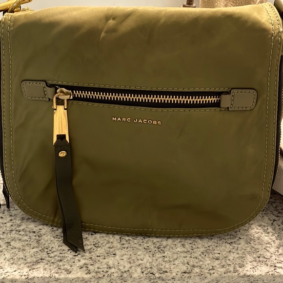 Marc Jacobs | Bags | Marc Jacobs Army Green Crossbody | Poshmark